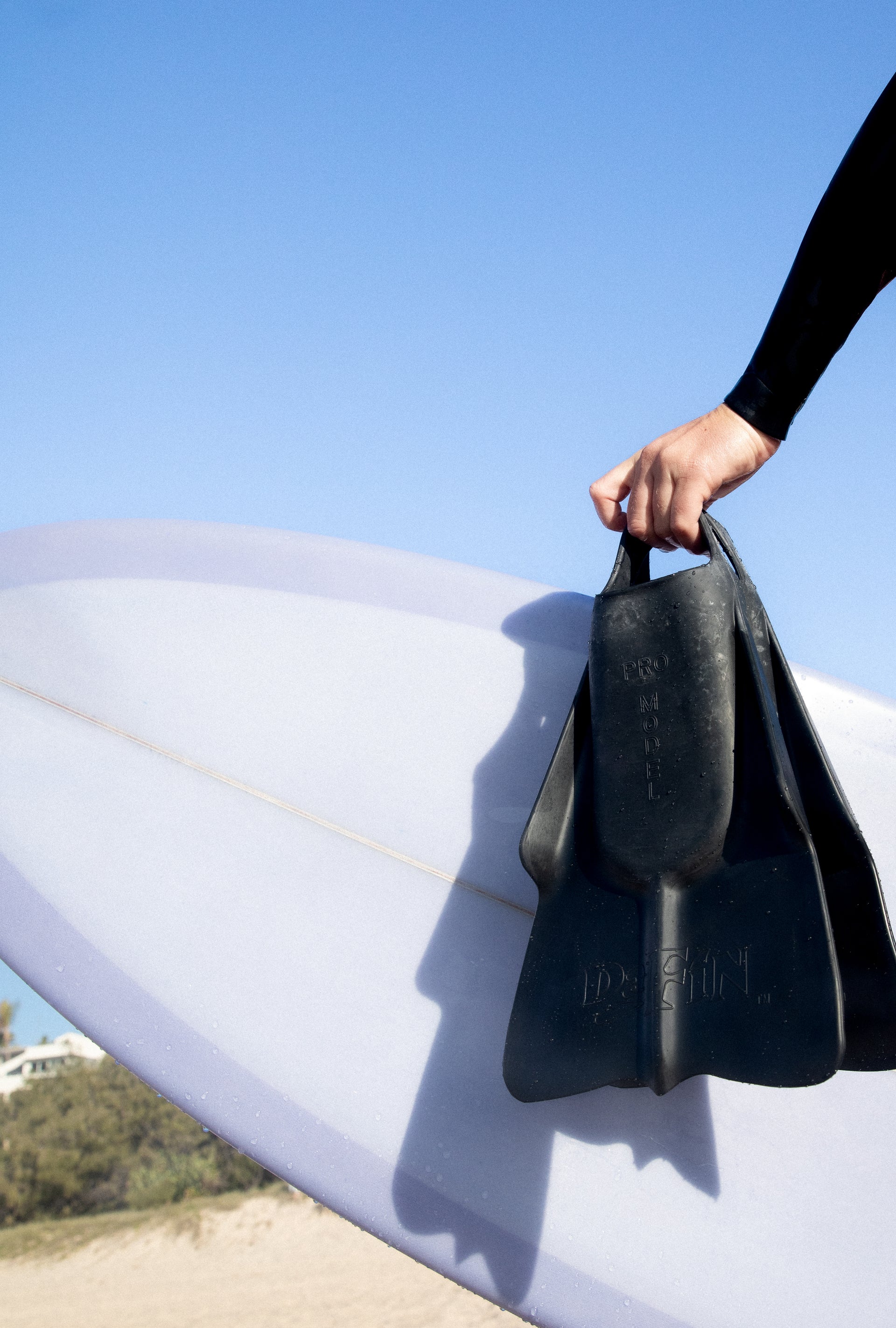 DaFin Australia - The SwimFin preferred by the World’s Best Waterman ...